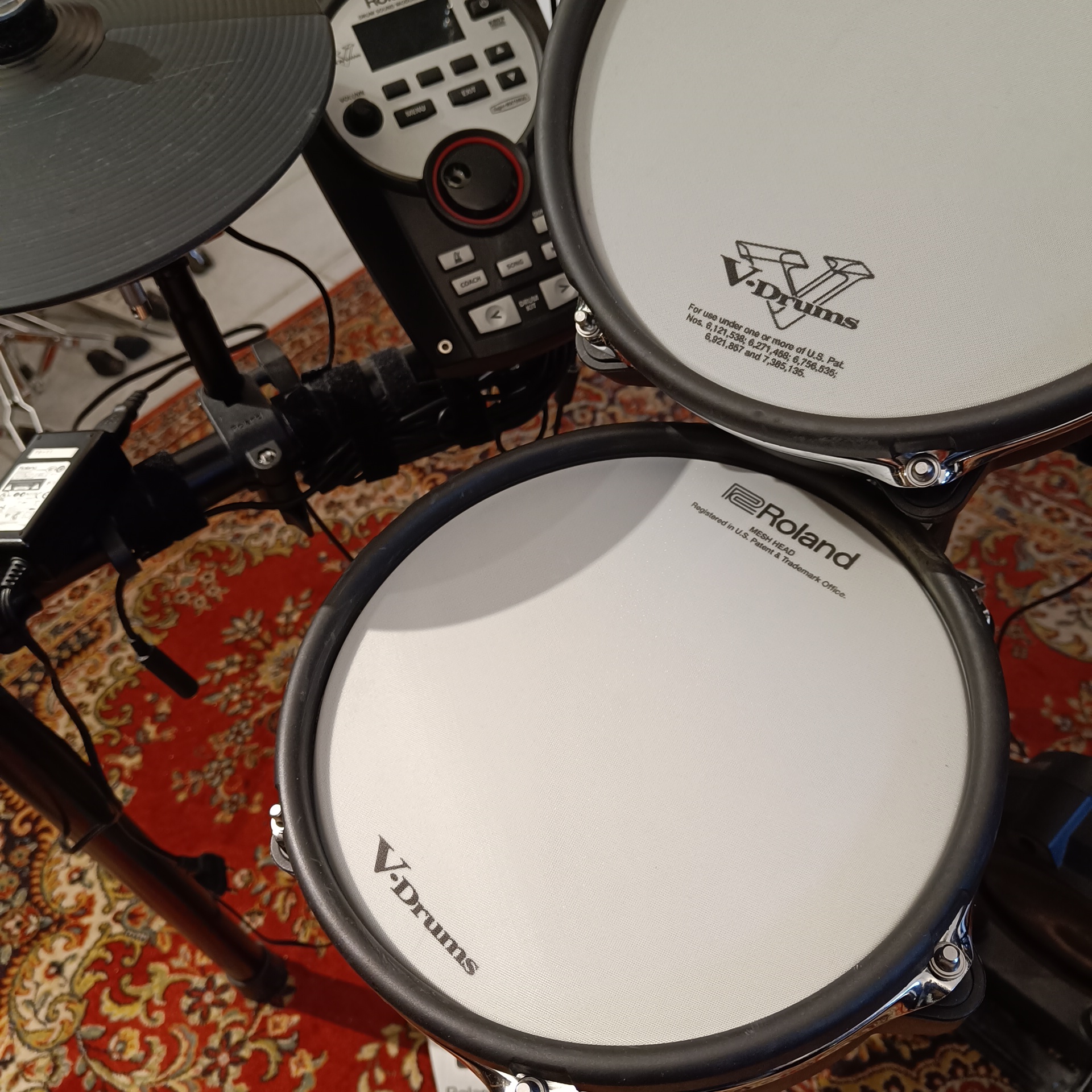 Roland TD11K améliorée (PADs PDX100 + CY13R) + MDS9V + manuel ...