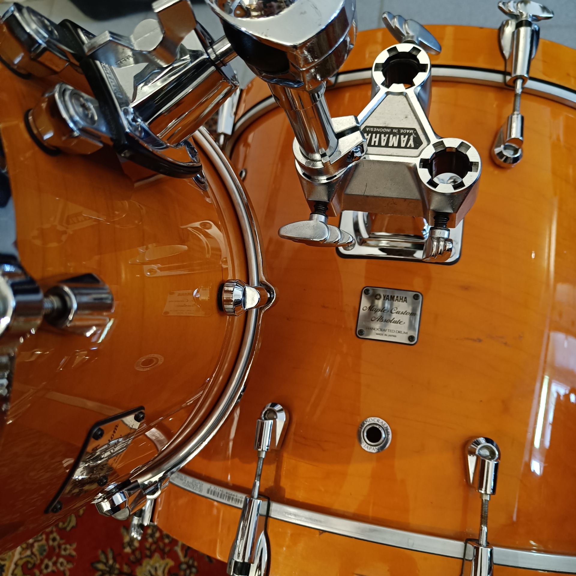 Yamaha Maple Custom Absolute 20"x16" 12"x10 14"x14 Amber Honey Made in ...